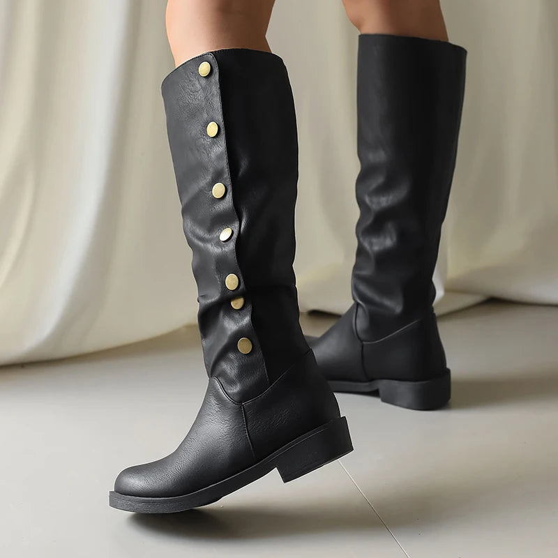Black Knee-high Leather Boots With Buttons on Luulla